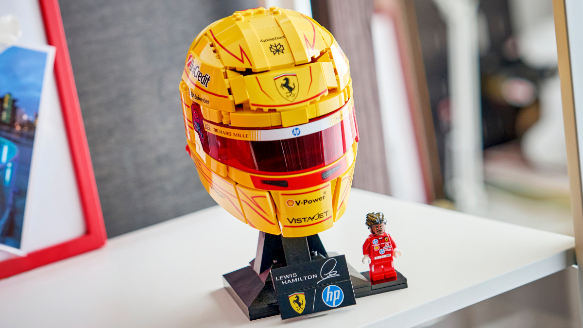 Two more LEGO Formula 1 helmets rumoured for June 2026 - Brick Fanatics