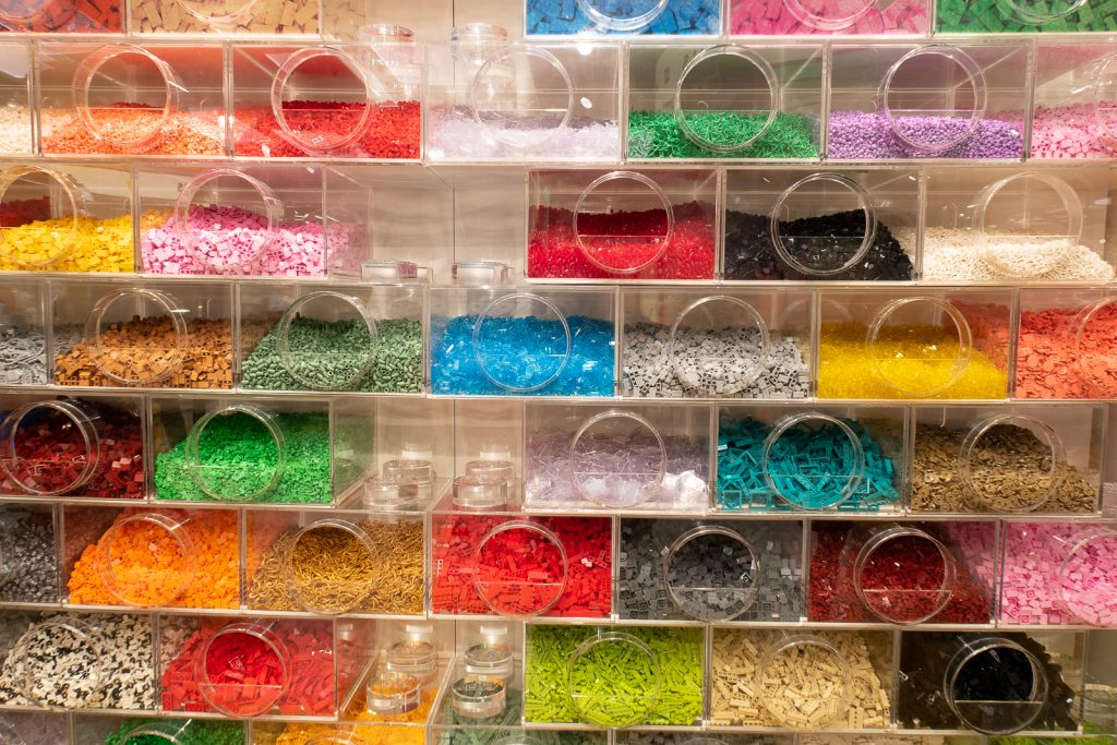 LEGO Store Leicester Square reopens today as world’s biggest store ...