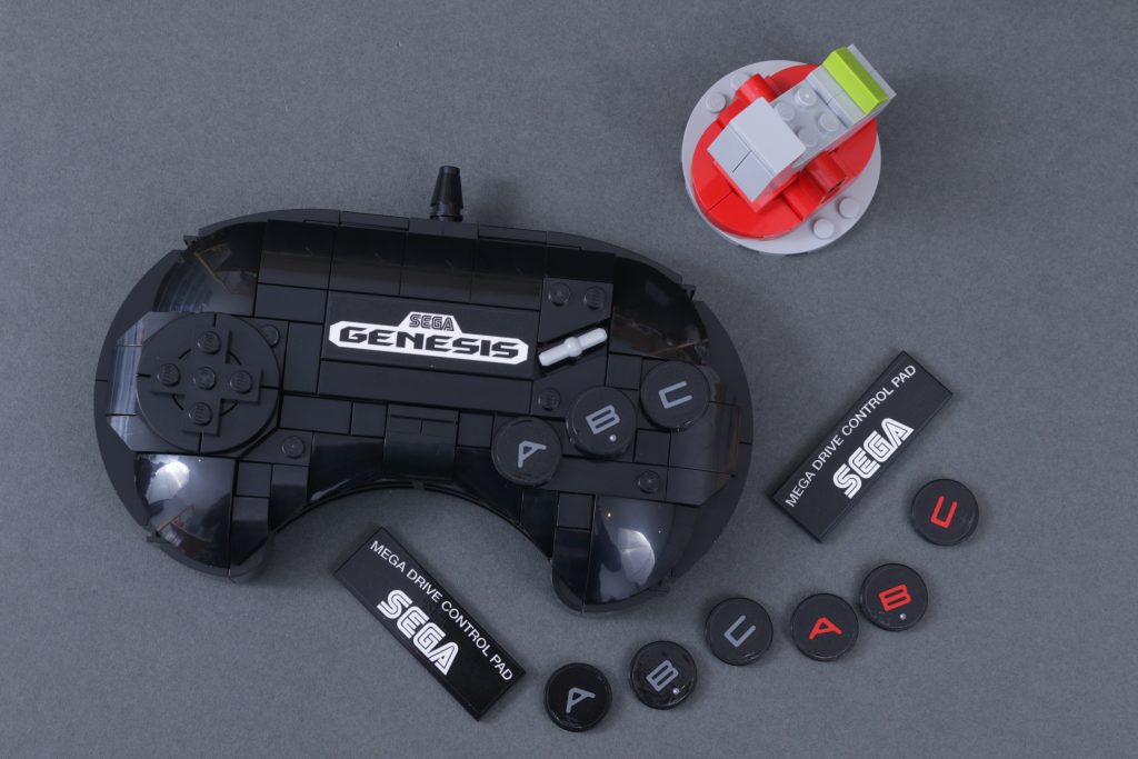 LEGO Sonic 40769 SEGA Genesis Controller is the best GWP of 2025 ...