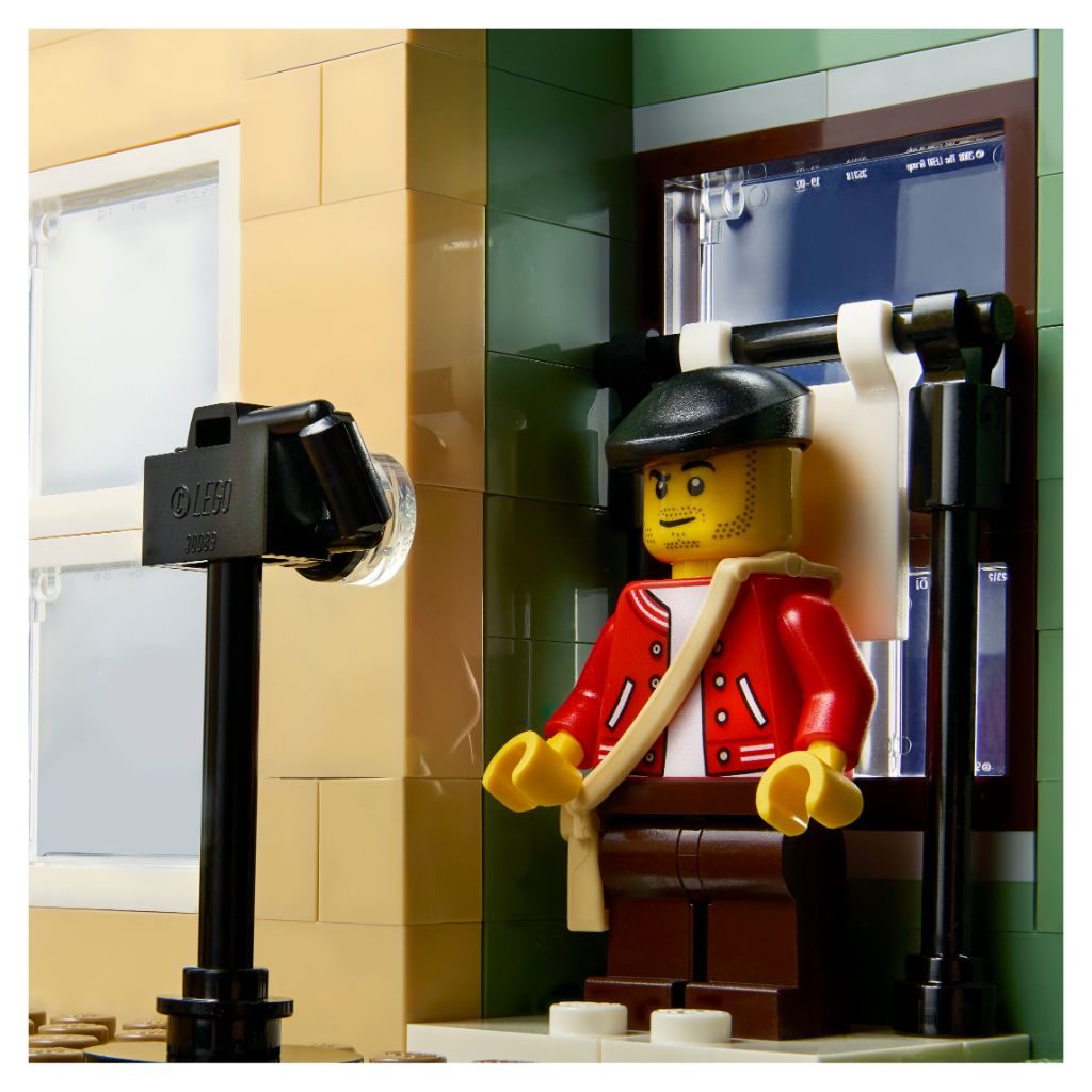 LEGO Modular Buildings Collection 10278 Police Station announced ...