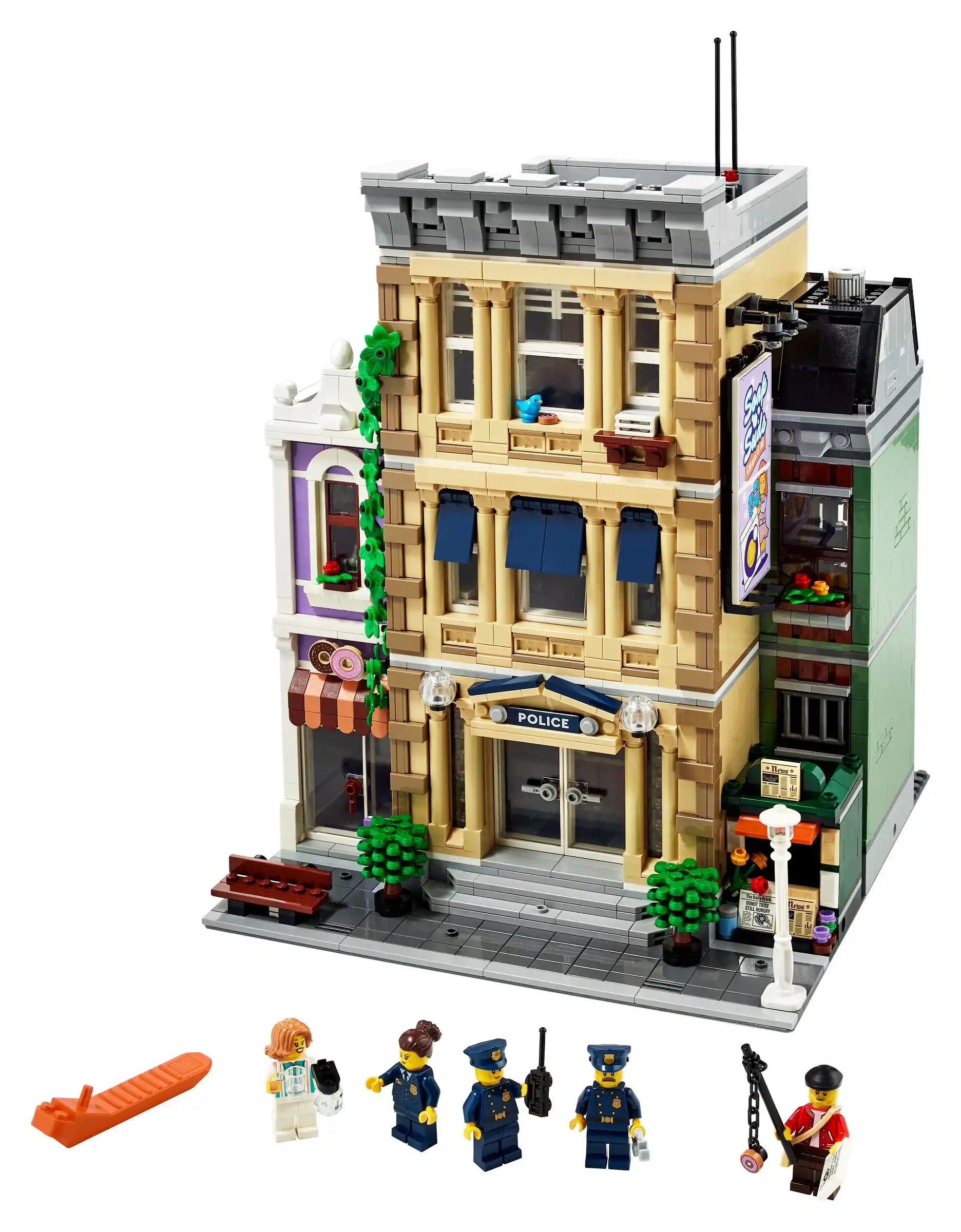 Five things you missed in LEGO Ideas London Telephone Box