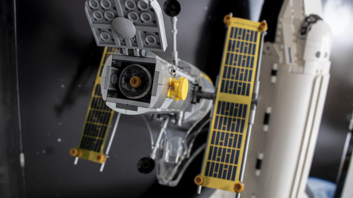 LEGO NASA Space Shuttle wall-mounted display case review
