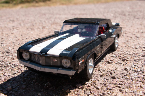 LEGO ICONS 10304 Chevrolet Camaro Z28 review and gallery