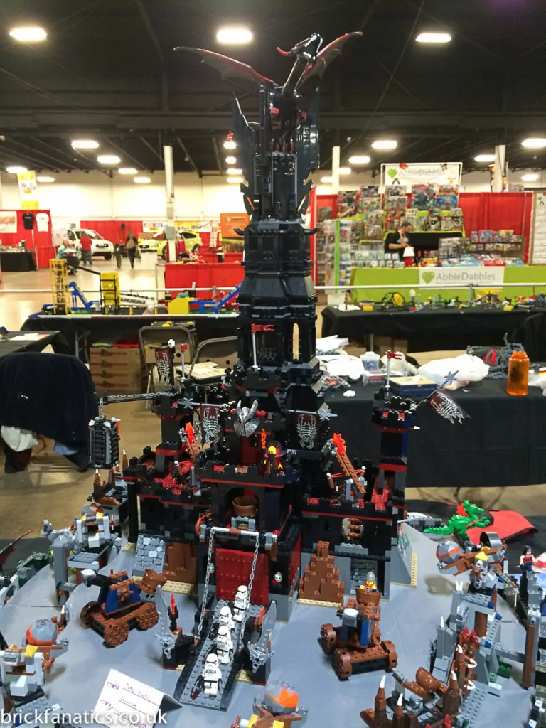 Hall of Fame: Tallest LEGO Minifigure Scale Structure