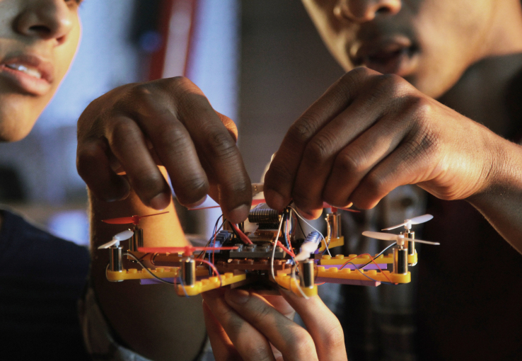 Flybrix combines LEGO and drones - Brick Fanatics