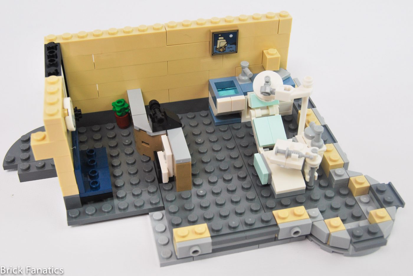 LEGO Creator Expert 10255 Assembly Square Review