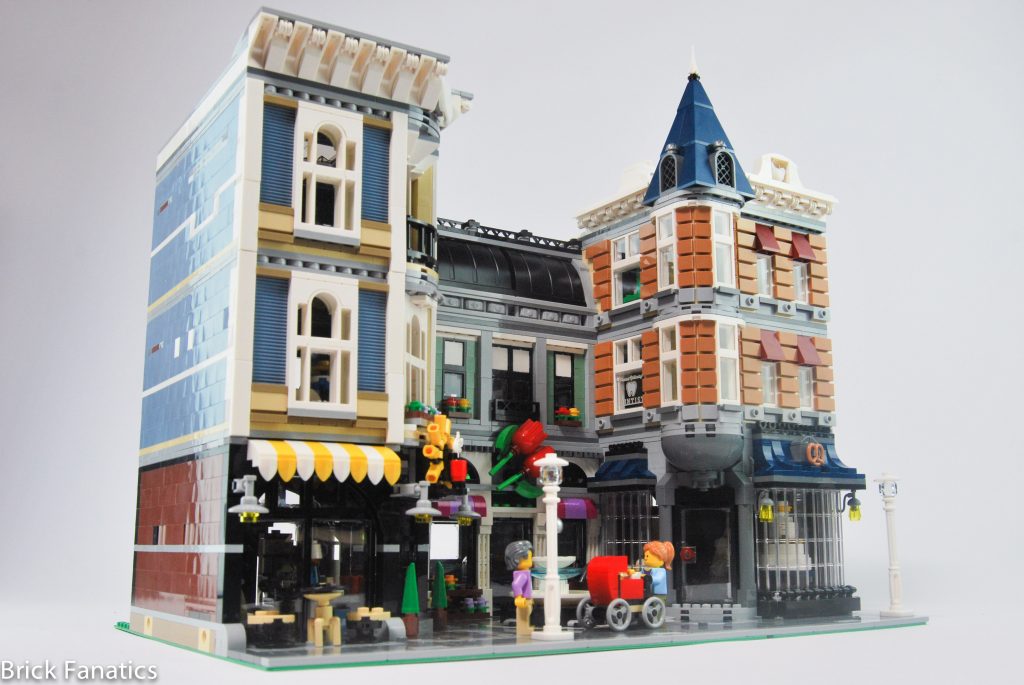 LEGO Creator Expert 10255 Assembly Square Review