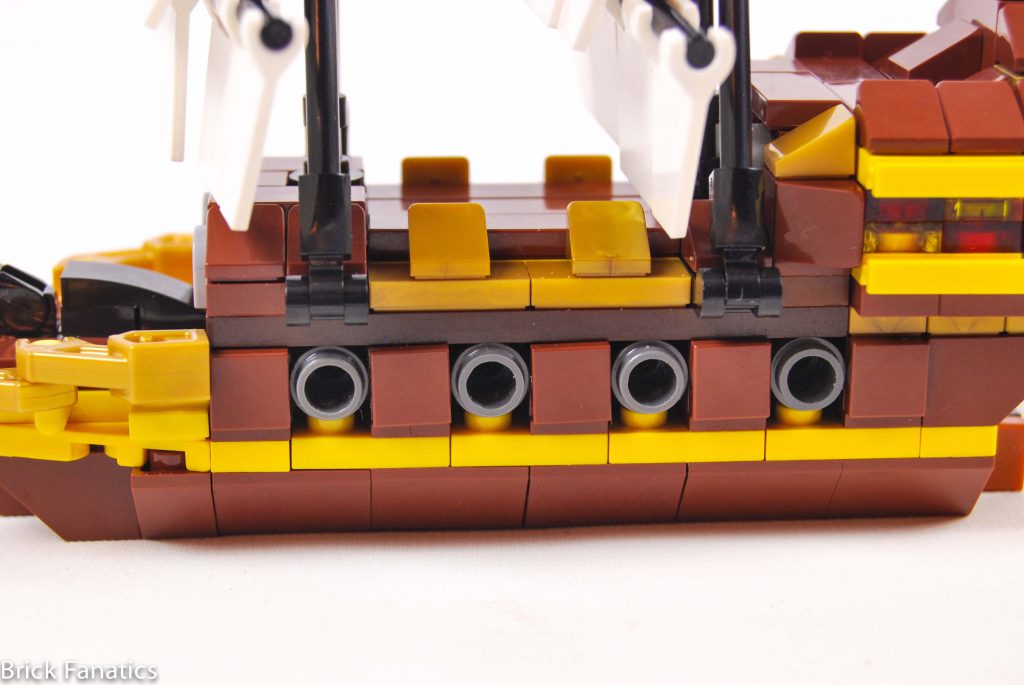 LEGO Ideas 21313 Ship in a Bottle – building a bigger boat