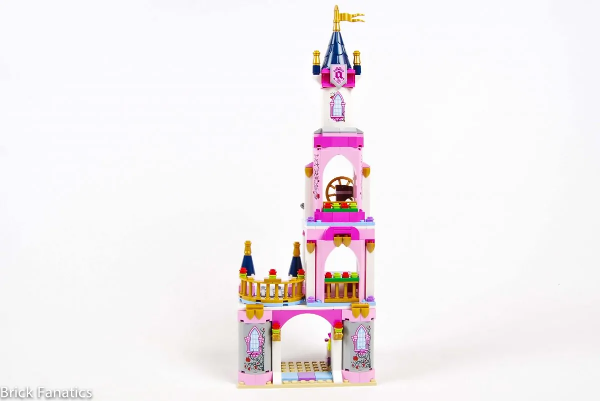 LEGO Disney 41152 Sleeping Beauty's Fairytale Castle review