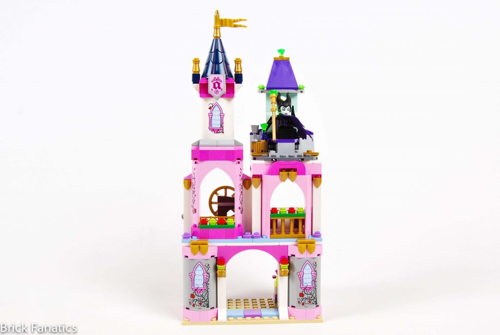 LEGO Disney 41152 Sleeping Beauty's Fairytale Castle review