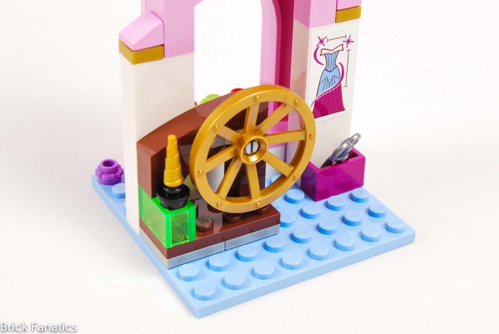 LEGO Disney 41152 Sleeping Beauty's Fairytale Castle review