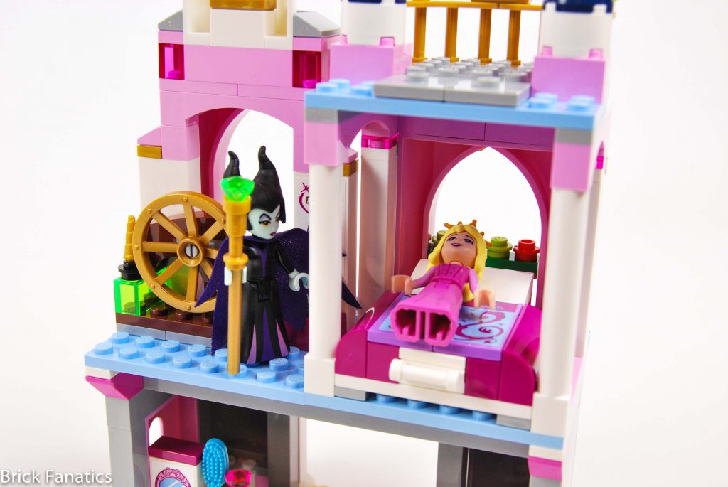 LEGO Disney 41152 Sleeping Beauty's Fairytale Castle review