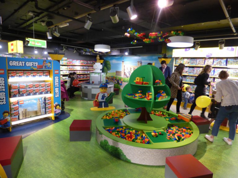 Introducing the new LEGO experience at Hamleys