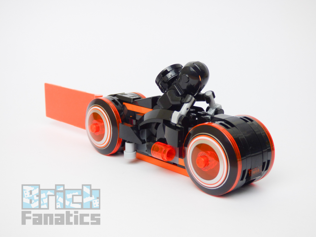 LEGO Ideas 21314 TRON: Legacy Lightcycle review