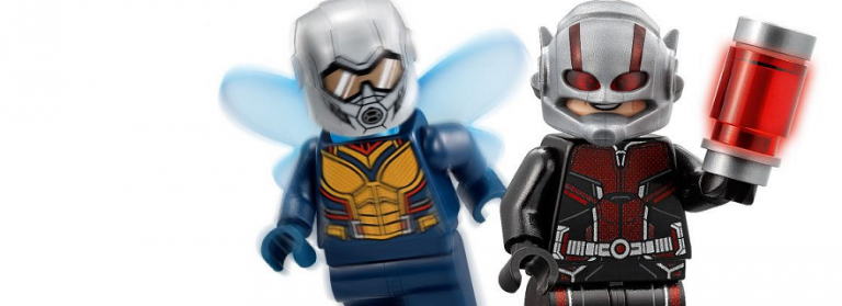 LEGO Marvel Super Heroes 76109 Quantum Realm Explorers out now