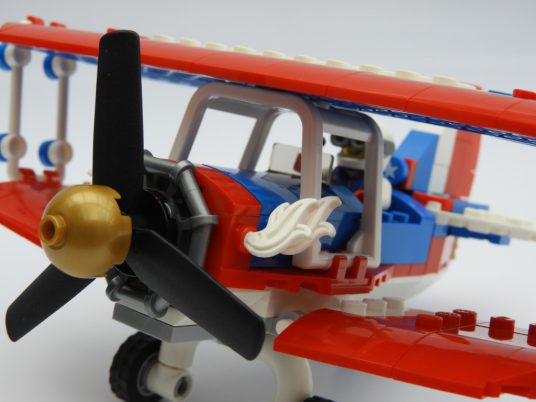 LEGO Creator 31076 Daredevil Stunt Plane review
