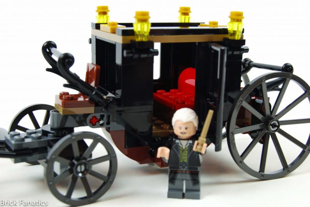 LEGO Fantastic Beasts 75951 Grindelwald's Escape review