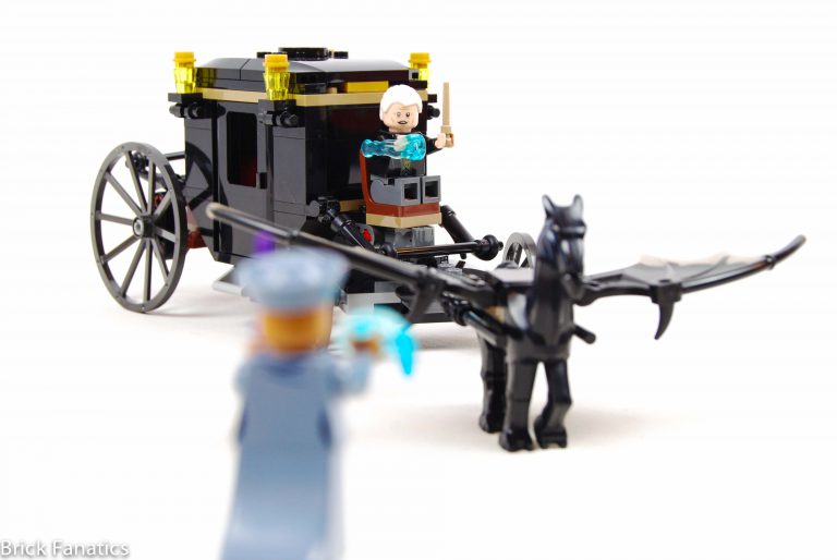 LEGO Fantastic Beasts 75951 Grindelwald's Escape review