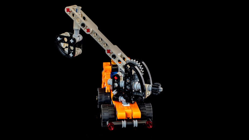 LEGO Technic 42088 Cherry Picker review