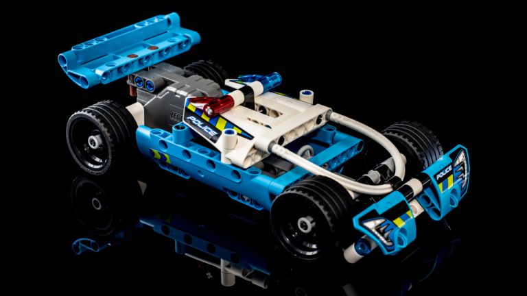 LEGO Technic 42091 Police Pursuit review