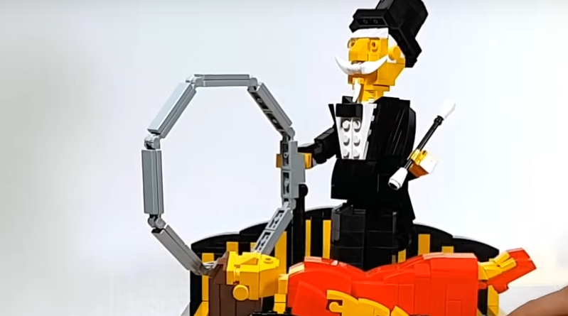 Moving LEGO model recreates classic illusions