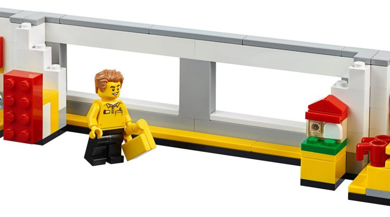 LEGO 40359 LEGO Store Picture Frame set coming soon