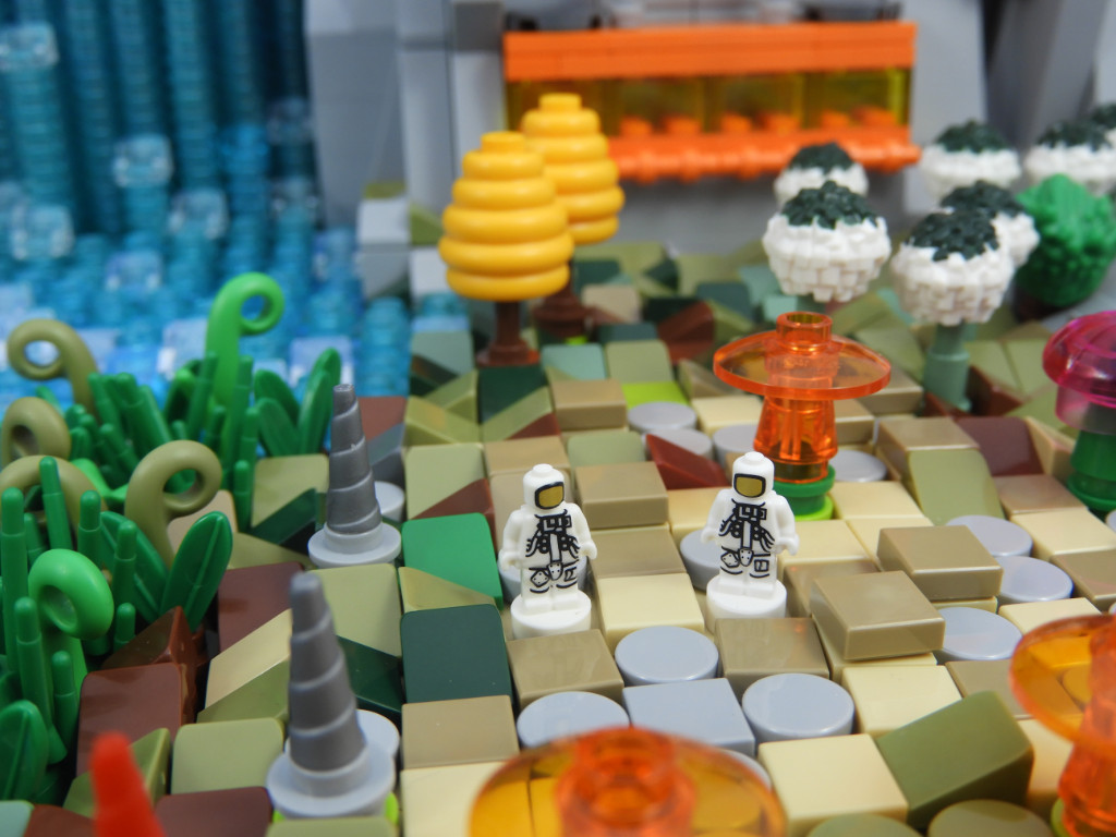 Incredible LEGO microscale: Off-World Colonisation Assessment Team