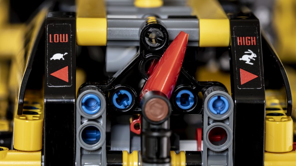 LEGO Technic 42094 Tracked Loader review