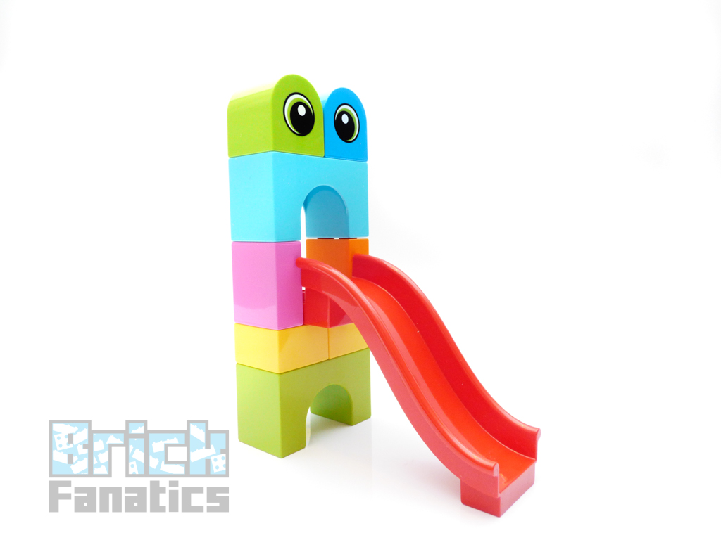 The LEGO Movie 2: The Second Part 10895 Emmet and Lucy’s Visitors from ...