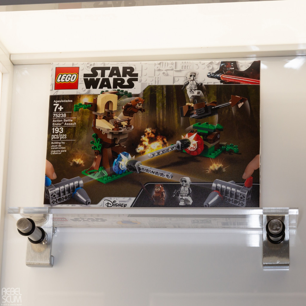 LEGO Star Wars 20th anniversary, Resistance and Action Battle sets boxed