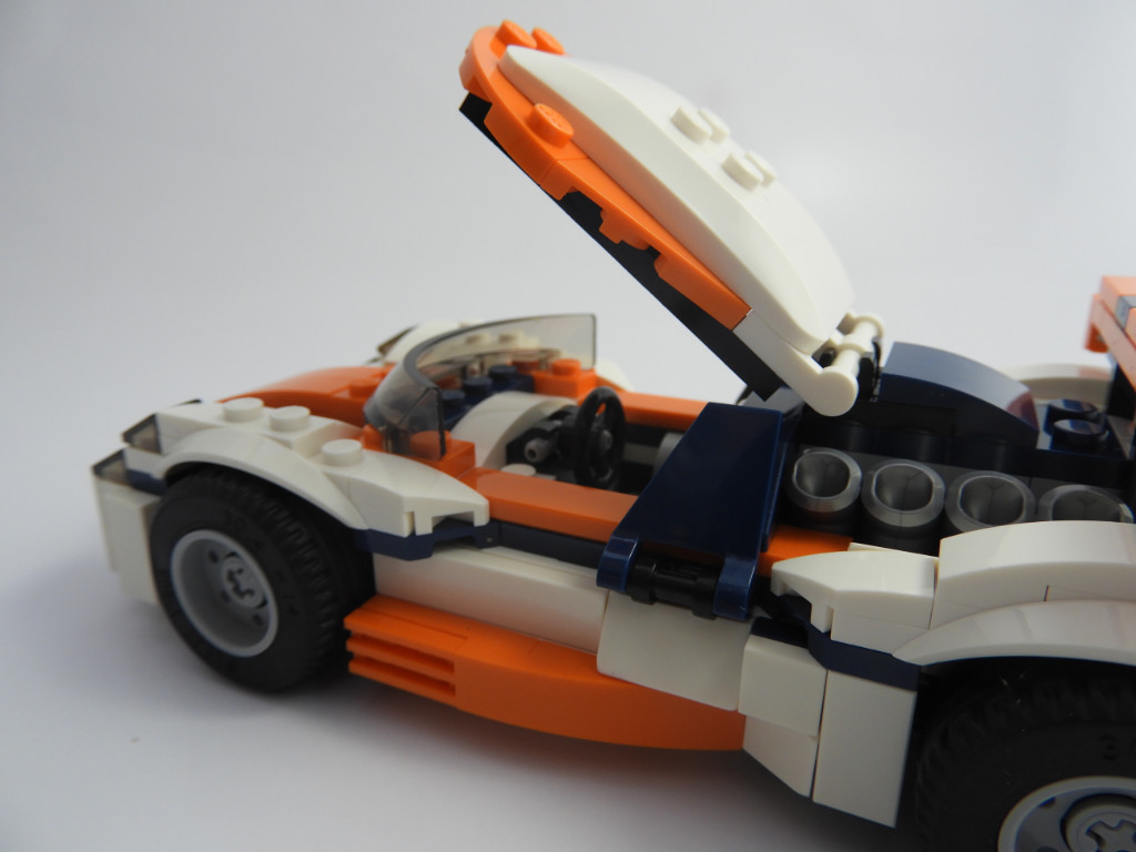 LEGO Creator 31089 Sunset Track Racer review