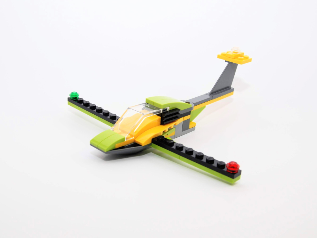 LEGO Creator 31092 Helicopter Adventure review