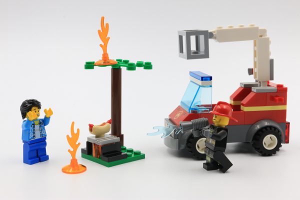 LEGO City 60212 Barbecue Burn Out review