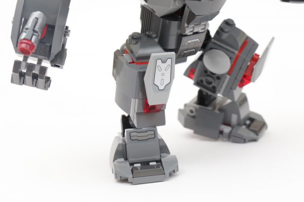 LEGO Marvel 76124 War Machine Buster review