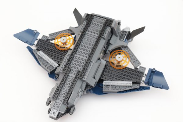 LEGO Marvel 76126 Avengers Ultimate Quinjet review