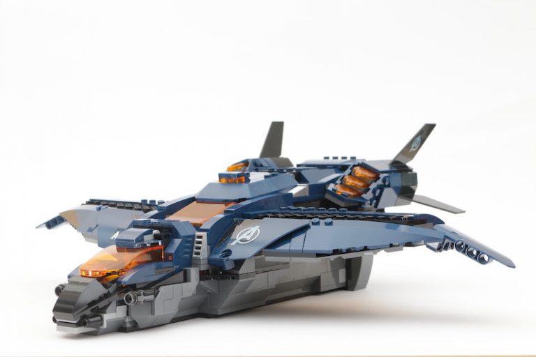 LEGO Marvel 76126 Avengers Ultimate Quinjet review