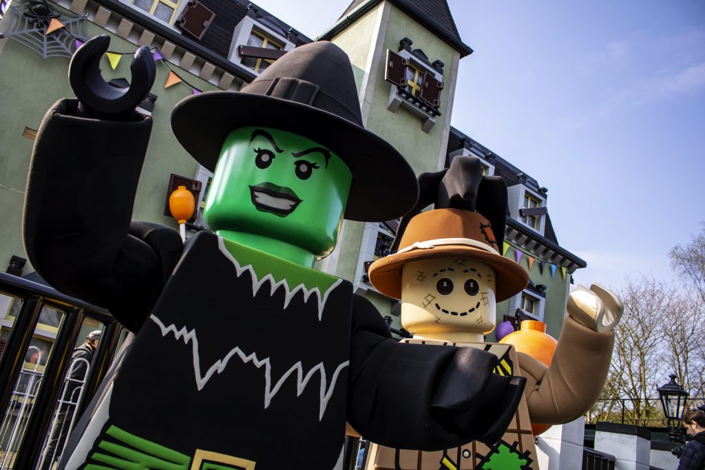 Haunted House Monster Party at the LEGOLAND Windsor Resort