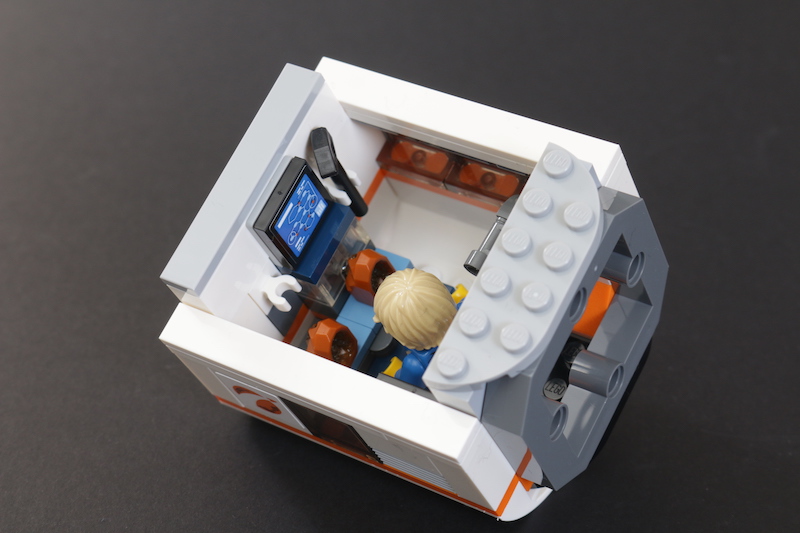 LEGO City Space 60227 Lunar Space Station review