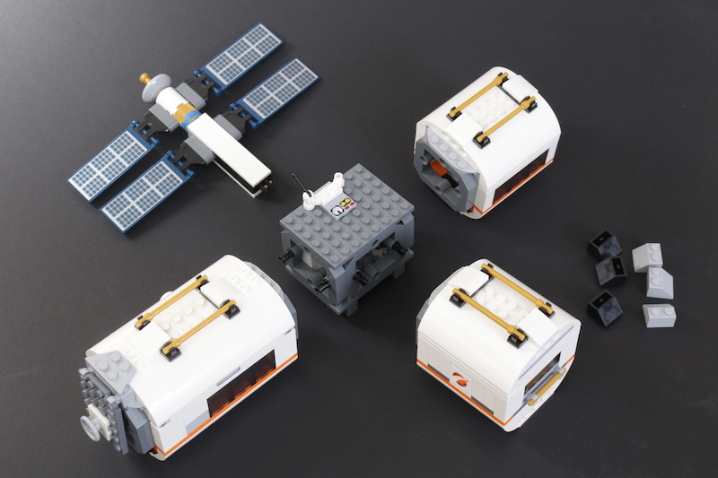 LEGO City Space 60227 Lunar Space Station review