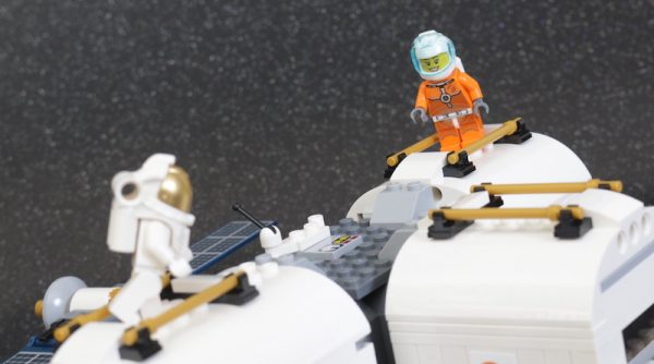 LEGO City Space 60227 Lunar Space Station review