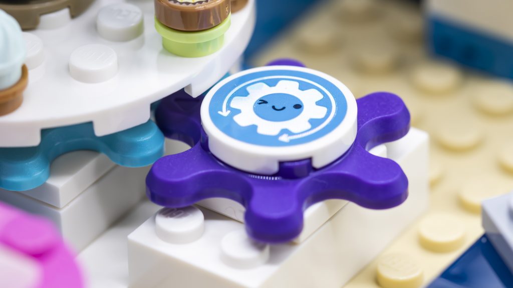 LEGO Friends 41366 Olivia’s Cupcake Café review