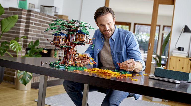 Le LEGO Group cible de plus en plus le marché des adultes