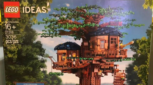 LEGO Ideas 21318 Treehouse revealed