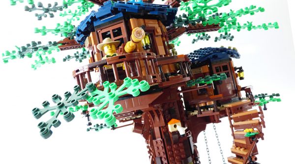 LEGO Ideas 21318 Treehouse available now