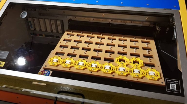 LEGO Minifigure Factory opens at the LEGO Store Berlin