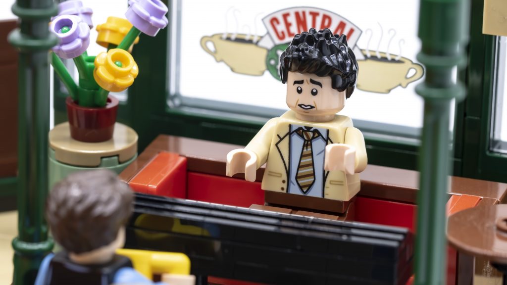 LEGO Ideas Friends 21319 Central Perk gallery