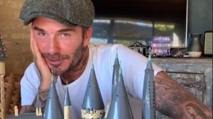 David Beckham completes LEGO Harry Potter 71043 Hogwarts Castle