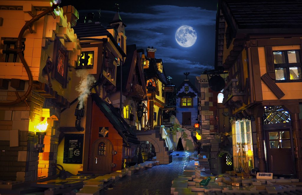 Brick Pic of the Day: Spooky street