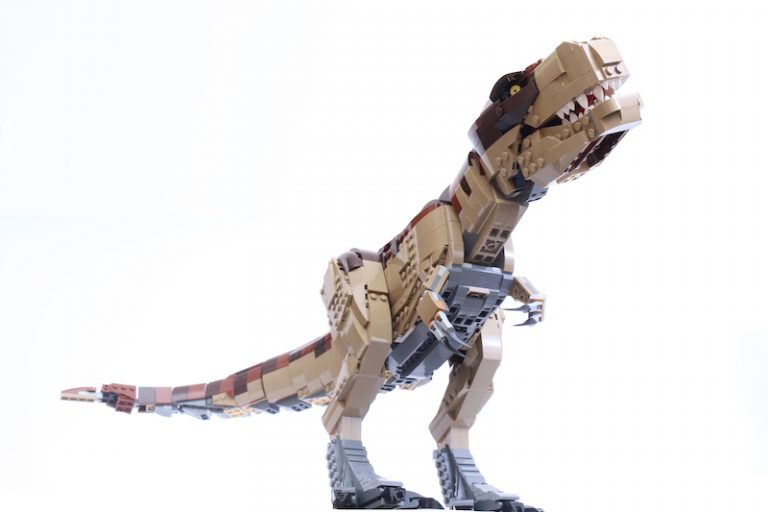 LEGO 75936 Jurassic Park: T. rex Rampage review