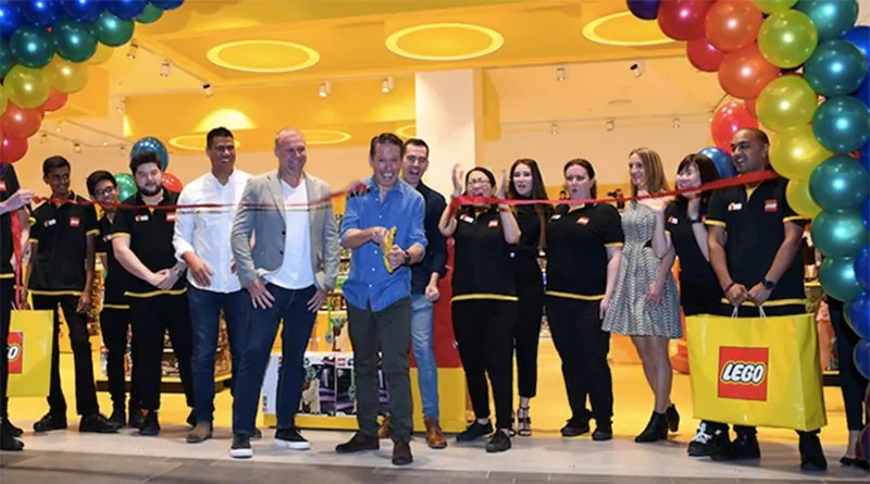 Australian LEGO Store opening leads to mile-long queue